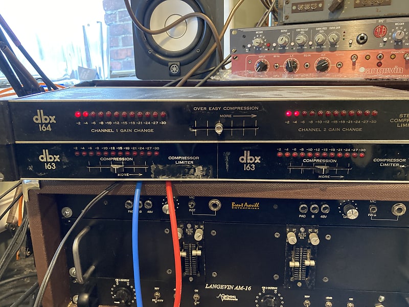 DBX 164 1970s Stereo Compressor Limiter | Reverb