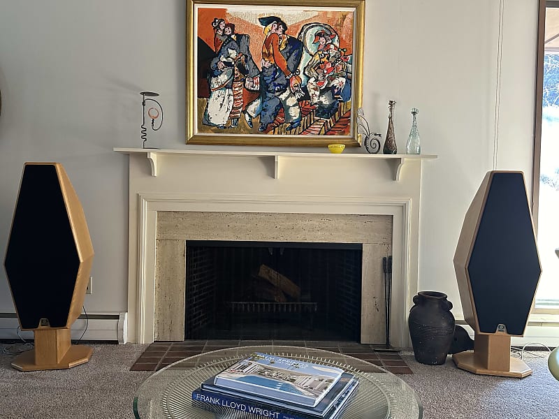 Quested Monitors H208 Custom Midfield Monitor Pair Oak | Reverb