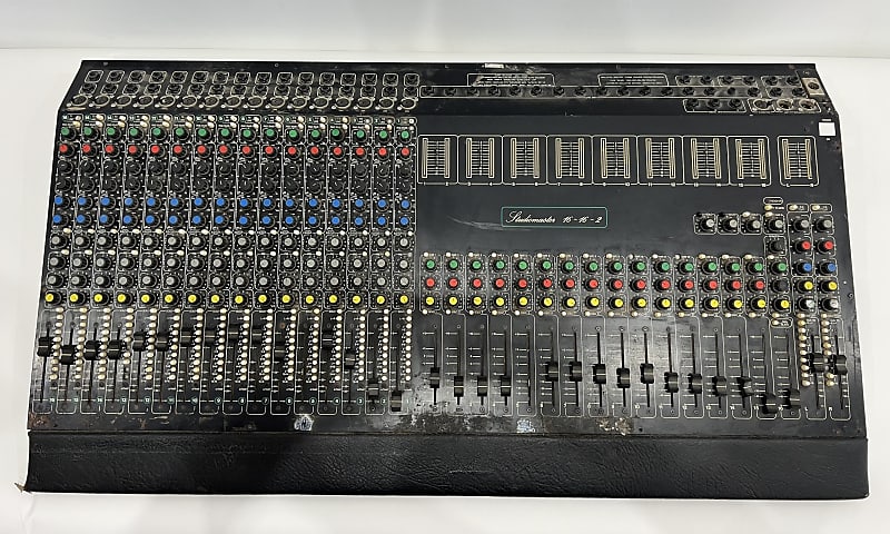 Studiomaster 16 x 16 x 2 ("Working") | Reverb