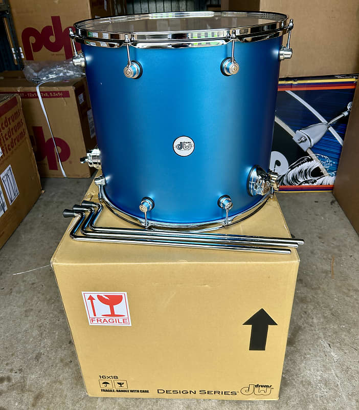 DW Design 16x18 Floor Tom - Aqua Metallic | Reverb