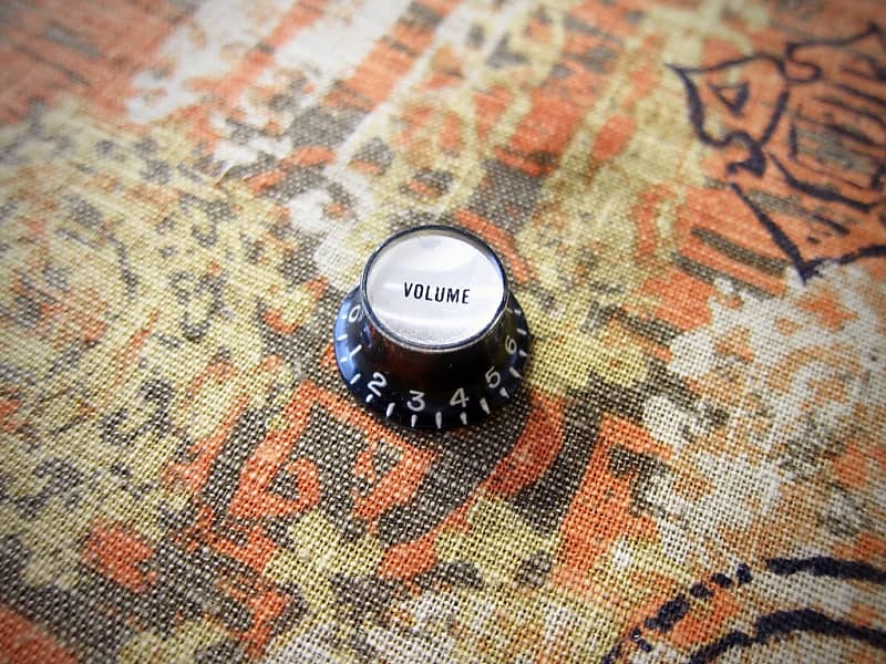 (1) 1962-1966 Gibson Volume Knob Black Reflector Style Volume | Reverb