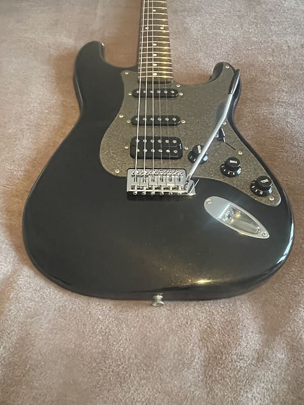Copy Fender Stratocaster - Metallic Black Gloss | Reverb UK