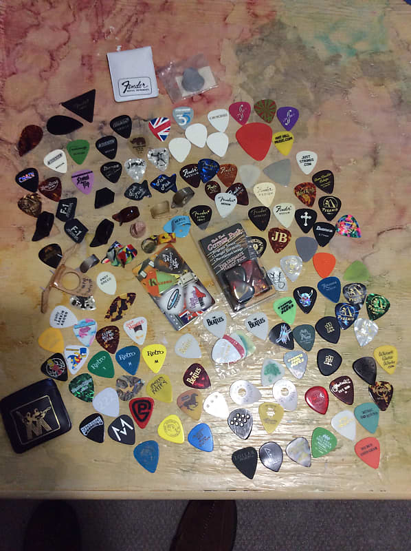 Guitar Pick Collection...over 150 Picks | Reverb
