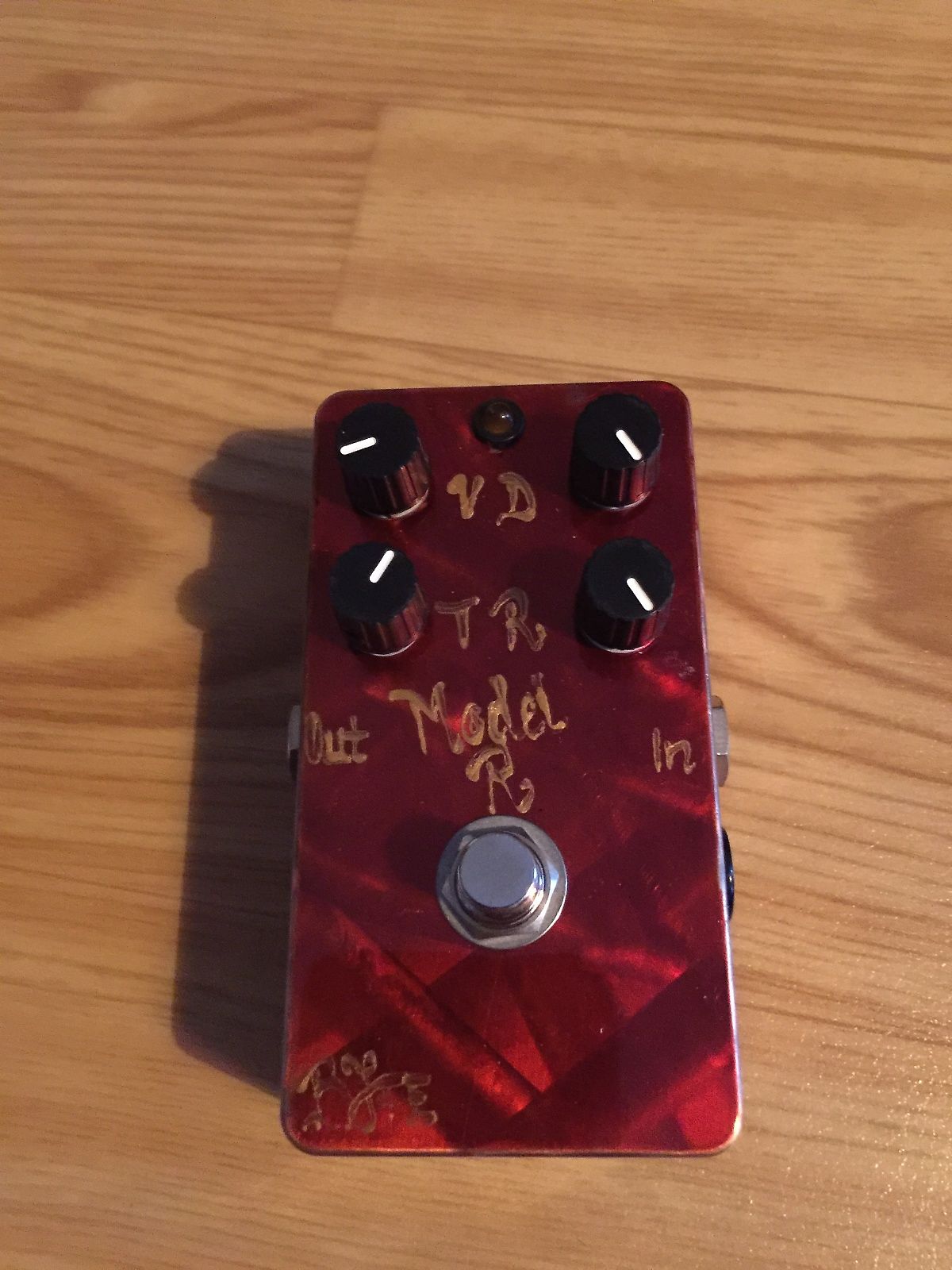 BJFE Model R (4-Knob) | Reverb Australia