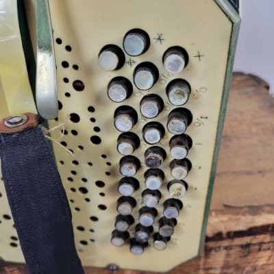 Unknown Button Box Concertina With OHSC | Reverb