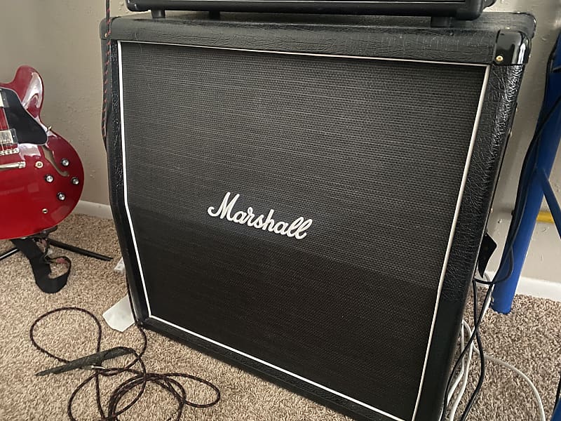 Marshall Marshall MX412AR 240W 4x12 Angled Guitar Speaker Cab | Reverb