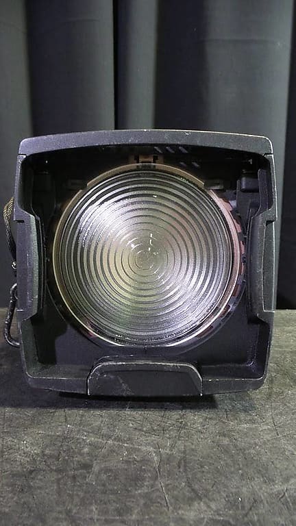 Lot of 6 ETC Source Four Fresnel | Reverb