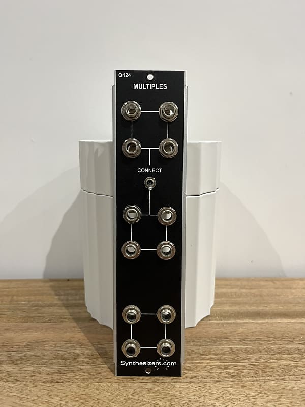 Synthesizers.com Q124 Multiples 5U Module - Black | Reverb UK