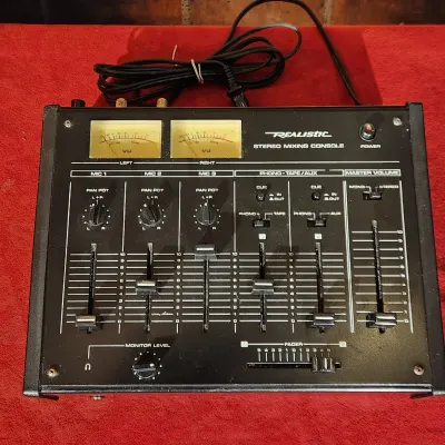 Realistic 32-1200C Stereo Mixing Console | Reverb