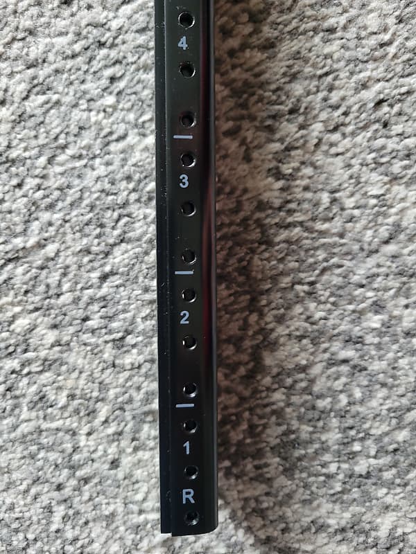 Middle Atlantic 21" 12 space Rack Rails (Rack Mount Rails) | Reverb