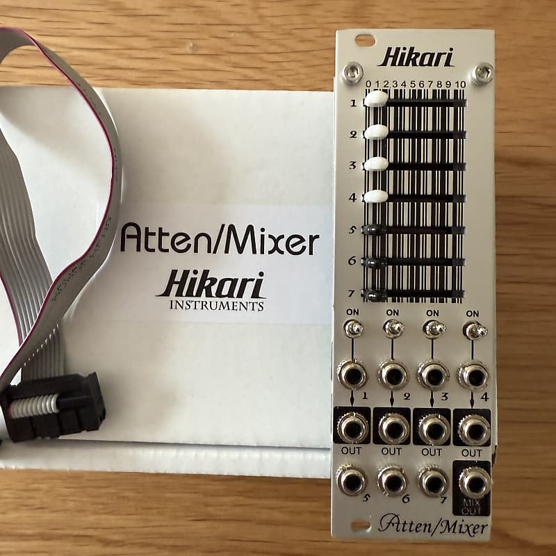 Hikari Instruments Atten/Mixer Voltage Processor | Reverb