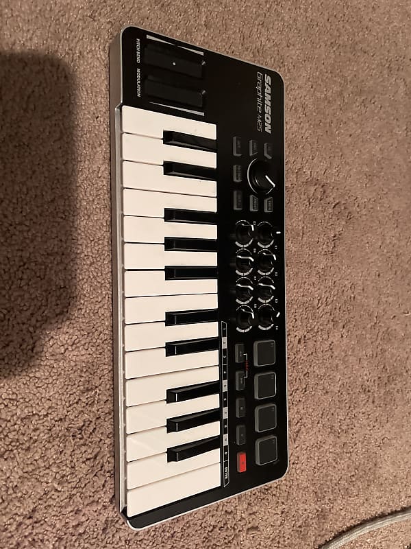 Samson Graphite M25 Mobile Mini USB MIDI Controller | Reverb