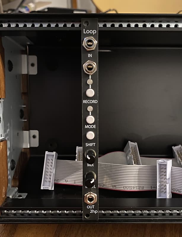 2hp Loop Black | Reverb