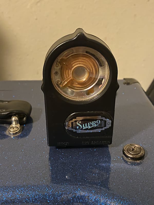 Supro High Gain Mini Guitar Amp 2000s Zinky Smokey Amps | Reverb