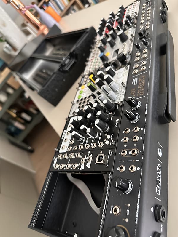 Nano Modules Caixa Eurorack Powered Case (104hp - 3U) | Reverb UK