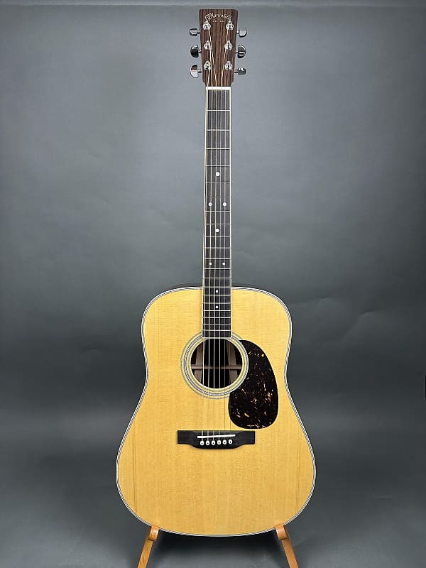 Martin D-35 Dreadnought Acoustic Guitar | Reverb