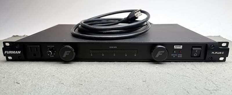 Furman PL-Plus C Power Conditioner w/ Voltmeter | Reverb