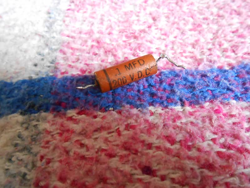 MFD .1 MFD Cap, 200 V.D.C. Standard 1960's | Reverb