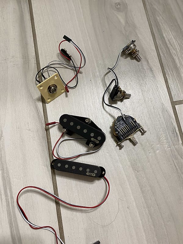 EMG T-52 Noiseless Telecaster Pickup Set | Reverb