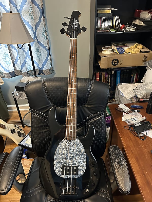 OLP MM2 4 string bass 2010 - Grey | Reverb