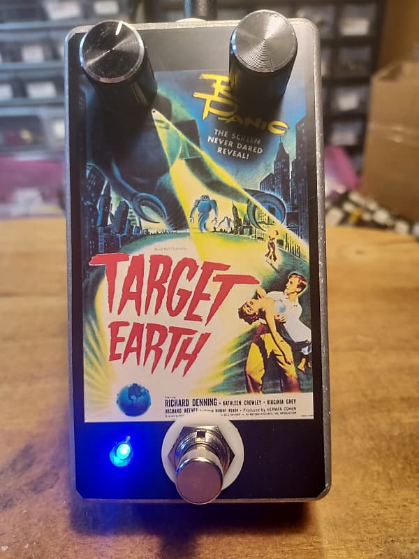 "Target Earth" Hyperion Clone from Outer Space! | Reverb