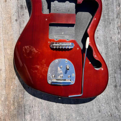 Squier FSR Classic Vibe '70s Jazzmaster 2022 - Walnut Body | Reverb