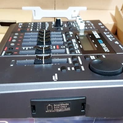 Boss BR-532 Digital Studio Compact 4-Track Recorder + 64MB | Reverb UK