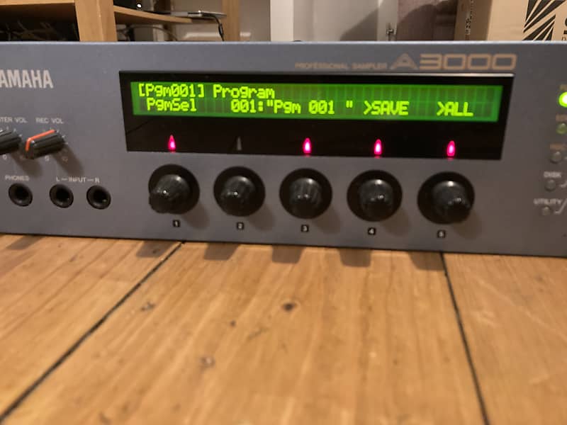 Yamaha A3000 (with SCSI board fitted and Zip Drive | Reverb UK
