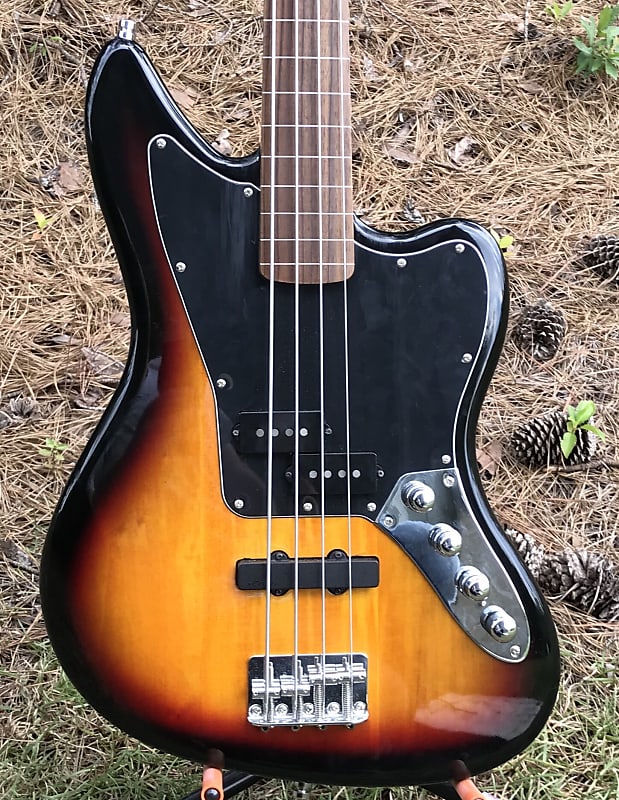 Partscaster Fretless Jaguar Bass (Fender Neck, Squier Body) | Reverb
