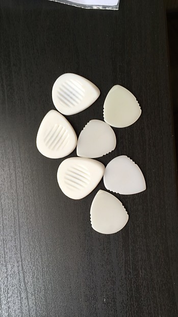 Wegen, Ninja Gypsy Jazz Picks | Reverb