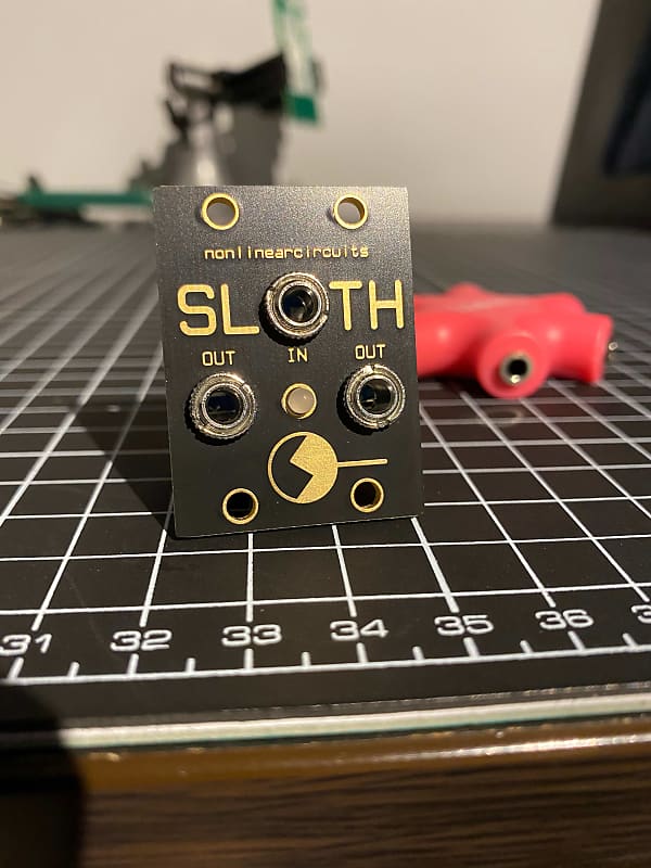 Nonlinearcircuits Sloth 1U | Reverb