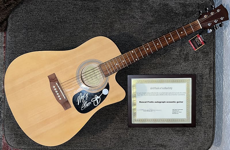 Rascal Flatts Signed Guitar w/ Cert | Reverb
