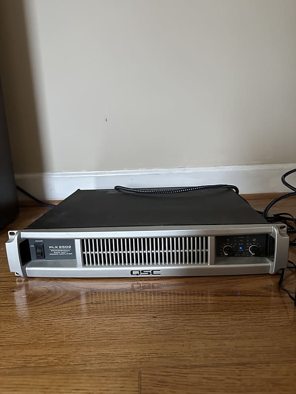 QSC PLX3102 PLX2 Series Compact Rack-Mounted Power Amp 2010s | Reverb