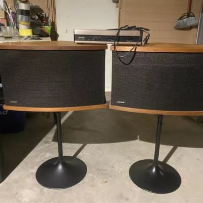 Paradigm Legend V.2 Floor Standing Speakers With Built In | Reverb