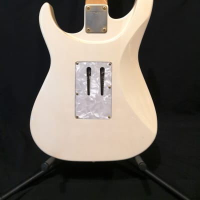 Fernandes LA-80KK 2000s Pearl White Made in Japan | Reverb Fernandes LA-80KK 2000s Pearl White Made in Japan | Reverb