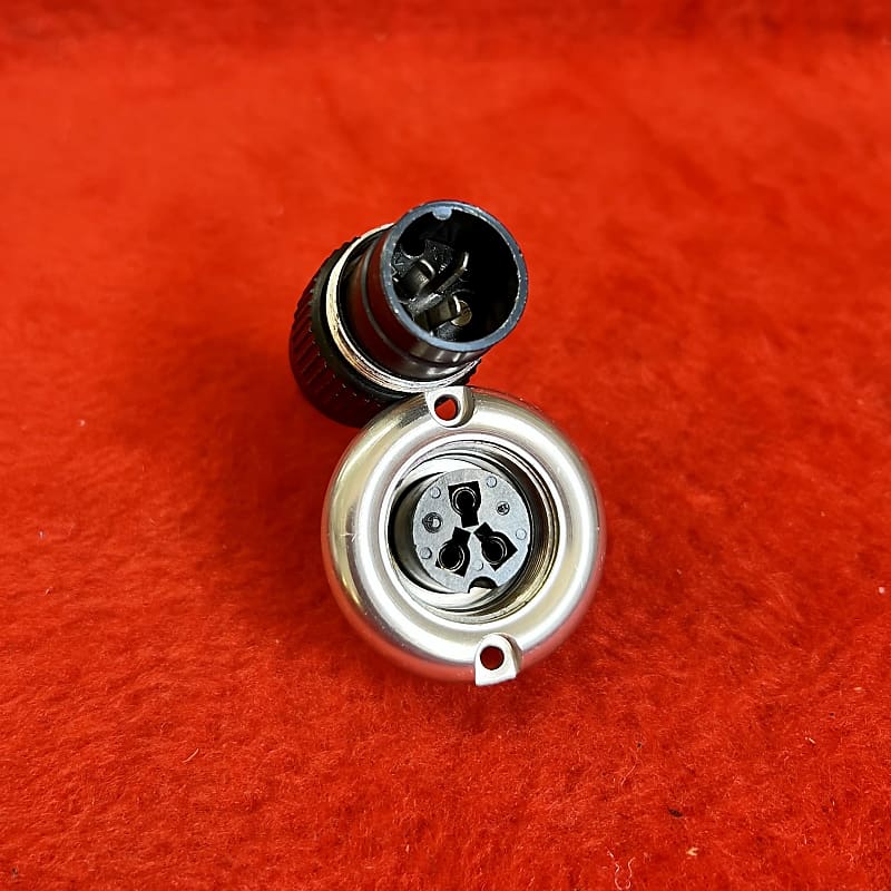 Neumann Amphenol Tuchel 3 pin audio connector U47 U48 u67 | Reverb