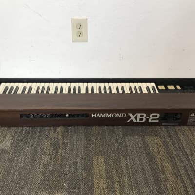 Hammond XB2 - Single Keyboard - Organ with Drawbars/Built in | Reverb