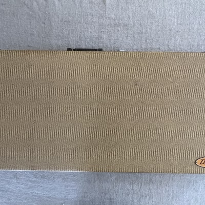 Danelectro Hardshell Case First Reissue Era 1998-2001 Tweed w | Reverb
