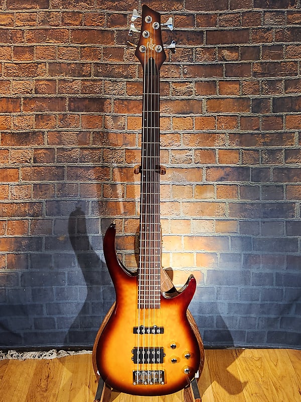 Rogue 5-String Bass 3-Color Sunburst New Strings Set Up | Reverb