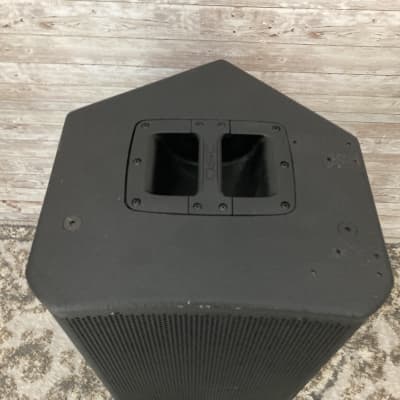 Used QSC KW122 POWERED SPEAKER | Reverb