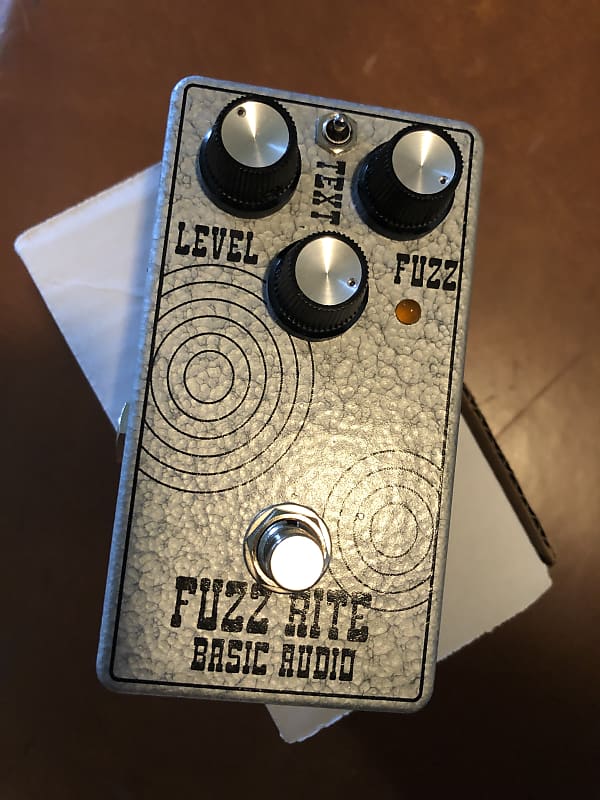 Basic Audio Fuzz Rite | Reverb