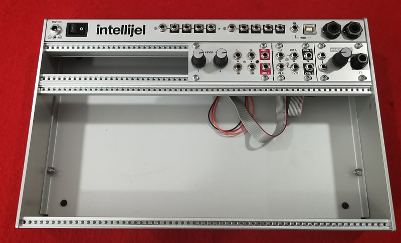 Case Palette 62 4U + 3 1u modules | Reverb