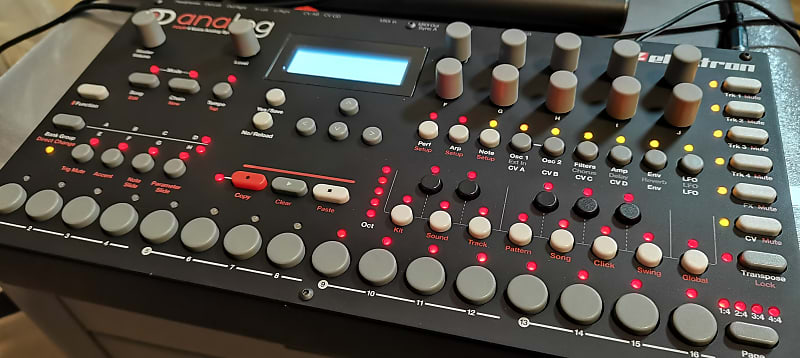 Elektron Analog Four MKI 2014 | Reverb