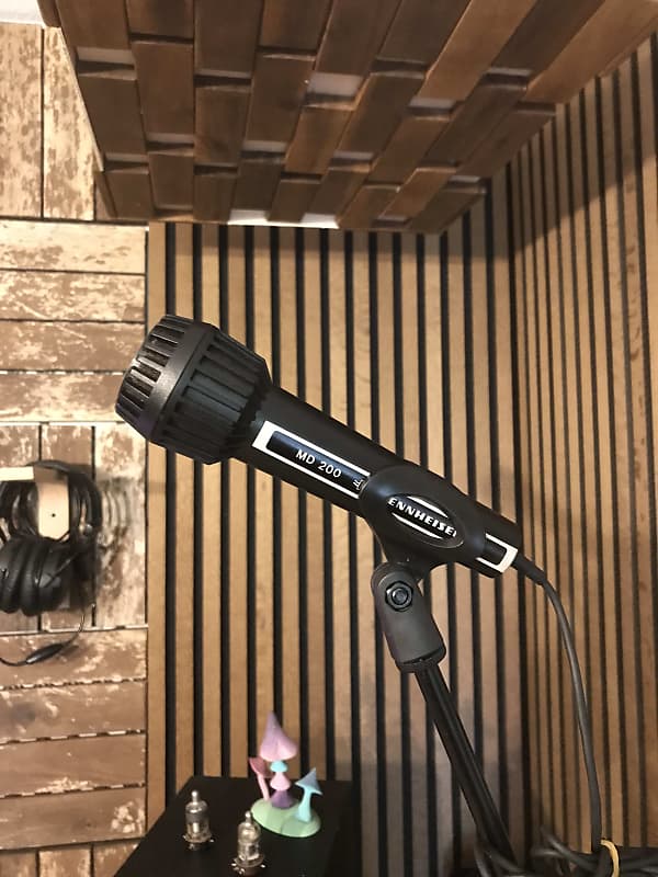 Sennheiser MD 200 | Reverb