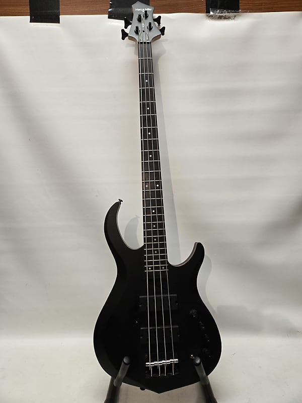 Marcus Miller M2 | Reverb