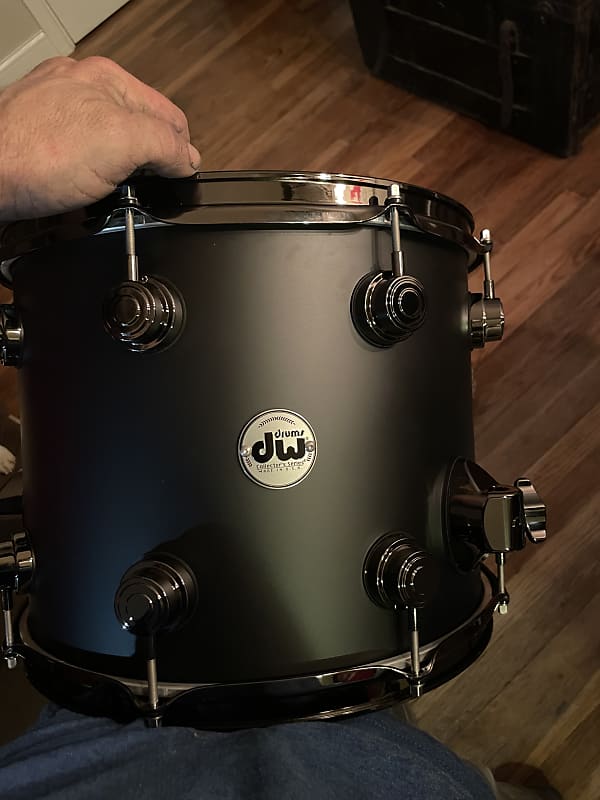 Dw Collectors Series 14” floor tom 2021 Hard black satin | Reverb