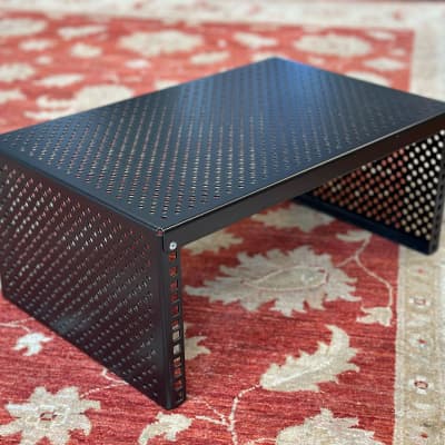 Planet Outboard Systems 19" 4U Rack Stand | Reverb Australia