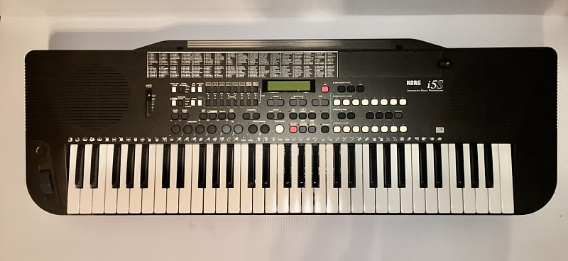Korg i5s Interactive Music Workstation with flight case | Reverb