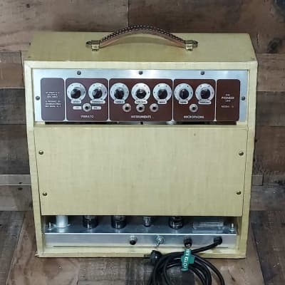 1957 Danelectro Model 15A 1x12" Combo Tube Amp W/ Tremolo | Reverb