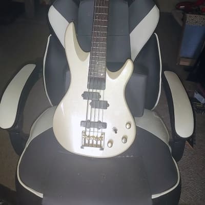 Samick Artist Series 5-string bass | Reverb